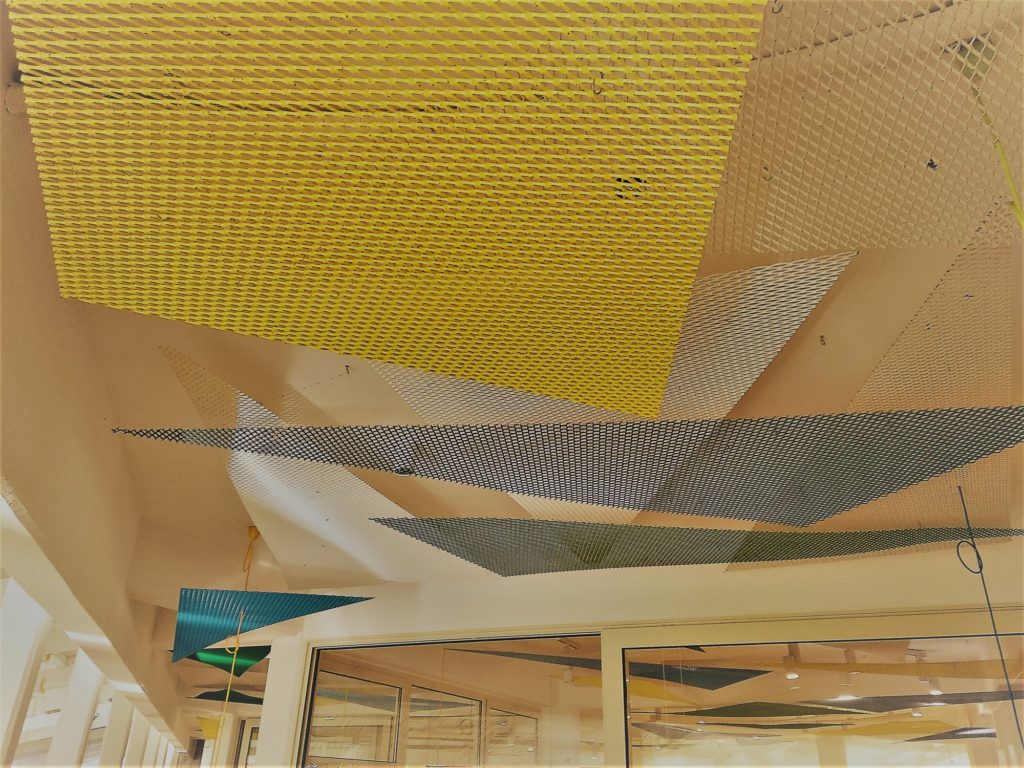 Romboidal mesh 45x20 on ceilings - Budva, Montenegro - Metal tehnologija