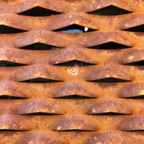 “Maracana mesh” from corten material on facade – Metal tehnologija