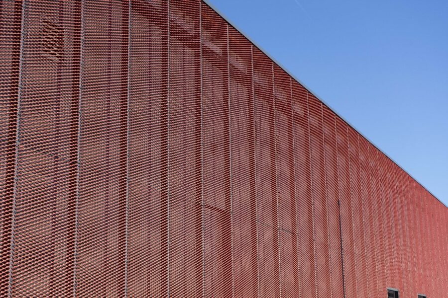 FACADE OF EXPANDED METAL AT “CENTRUM RETAIL PARK” GRADIŠKA - Metal ...